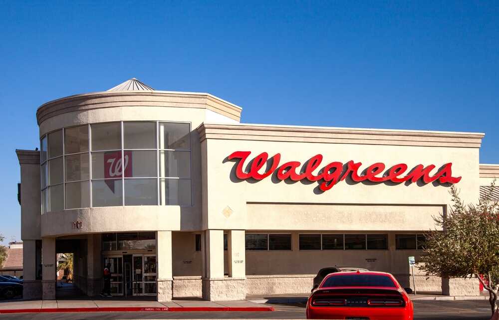 Walgreens to Shutter 1,200 Stores in Major Downsizing Move ...